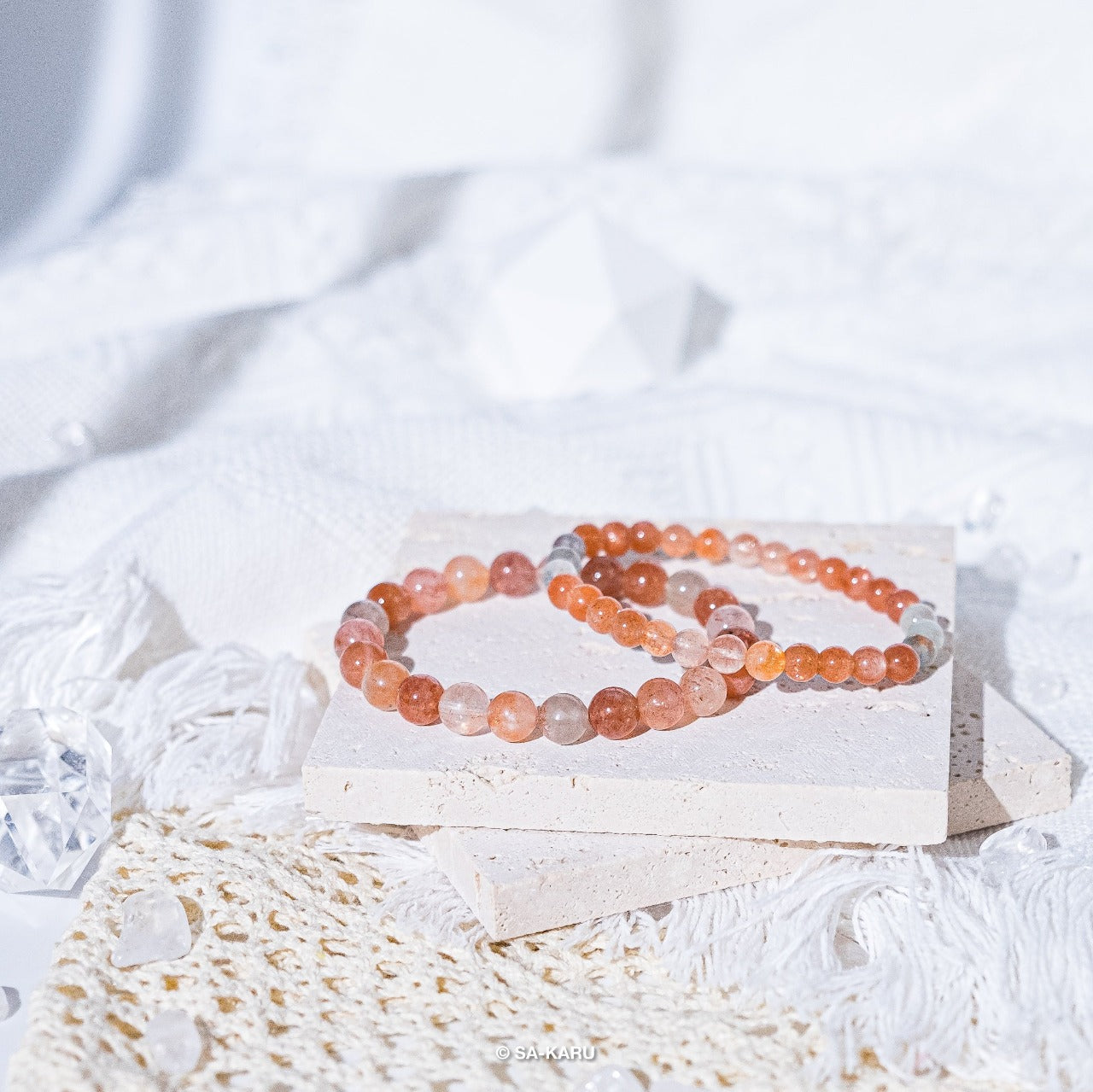 Arusha Gold Strawberry Sunstone Bracelet｜SA-KARU MACAU Natural Crystal ...